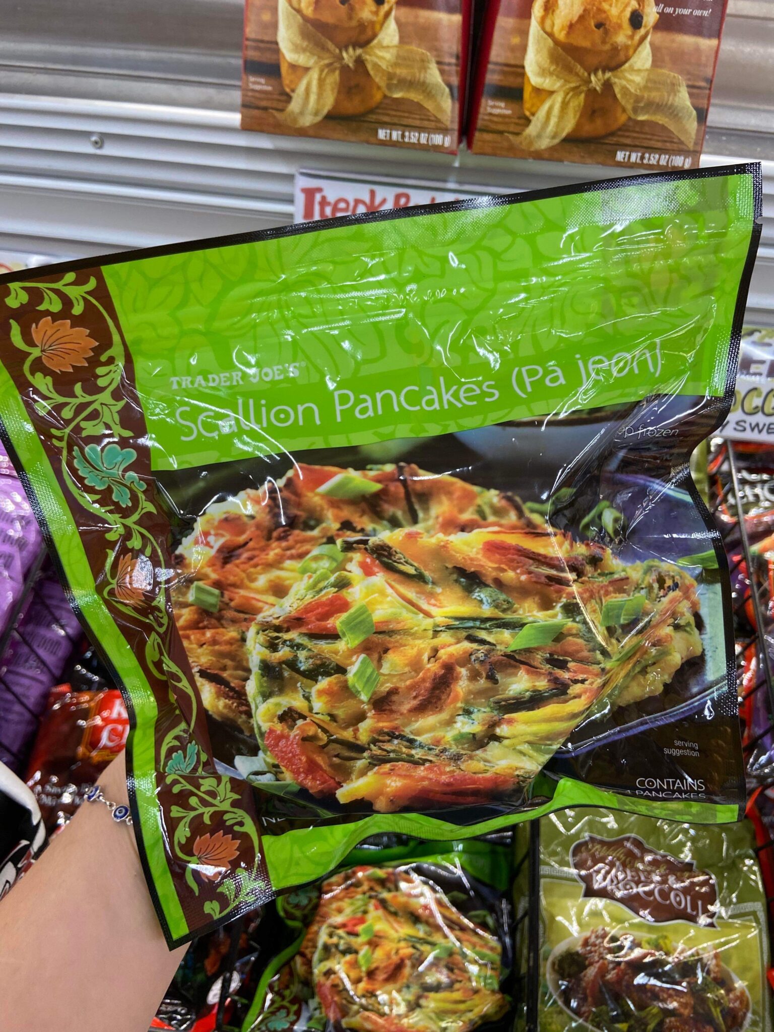 15 Best Korean Food Items at Trader Joe’s – AisleofShame.com