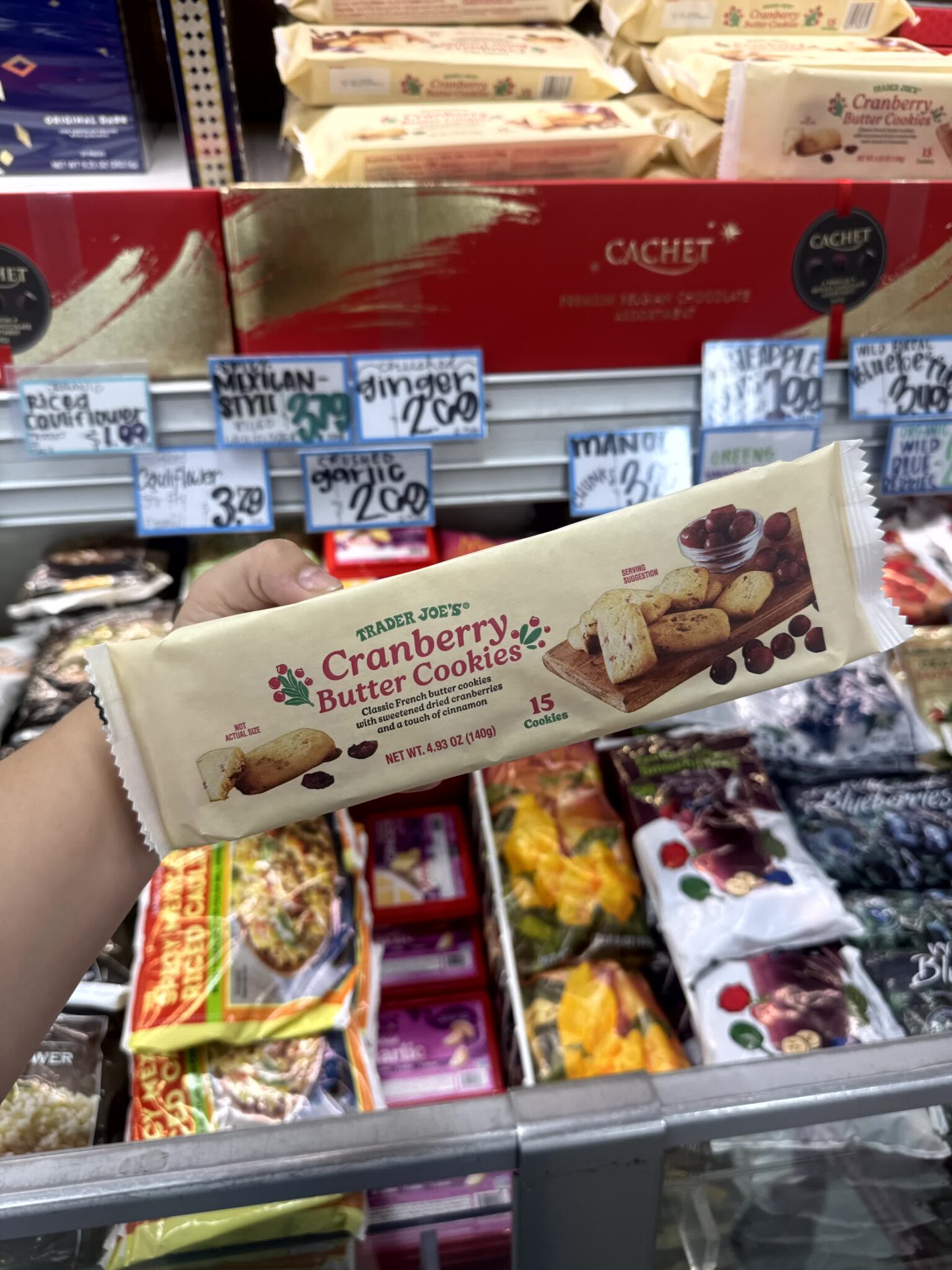 15 Irresistible Trader Joe’s Finds to Grab This December! – AisleofShame.com