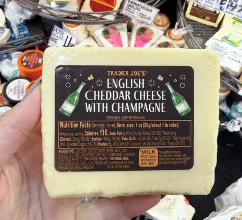 The Ultimate Trader Joe’s Holiday Taste Test 2025: 25 Trending Must ...